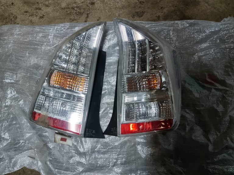 TAIL LIGHT TOYOTA PRIUS 2010 – Speedline Auto Parts