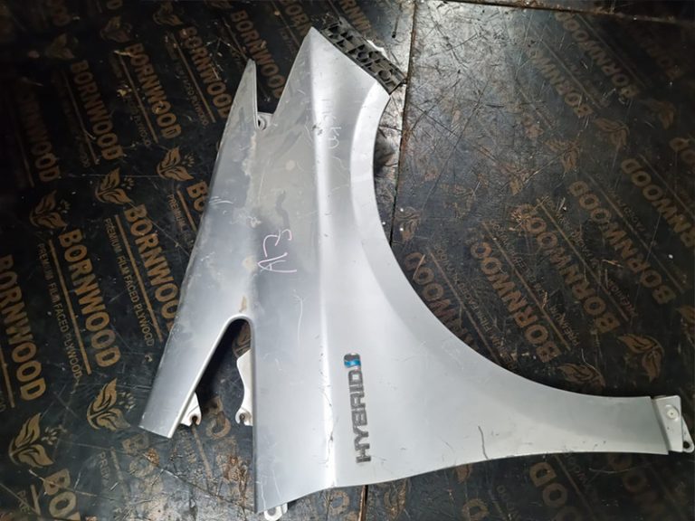 FRONT WING TOYOTA PRIUS – Speedline Auto Parts
