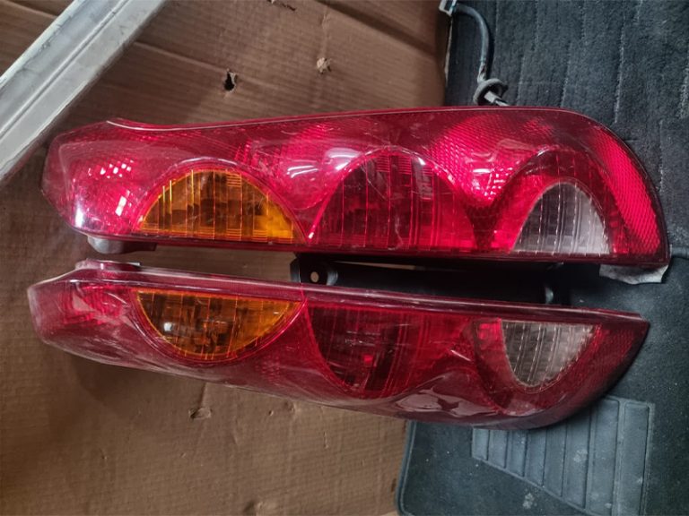 TAIL LIGHT NISSAN NOTE OLD MODEL – Speedline Auto Parts